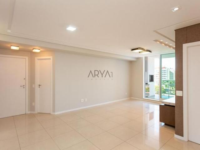 Apartamento à venda no Mêrces no Edifício Le Prest