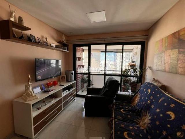 Apartamento à venda no miolo do Tatuapé localização premium