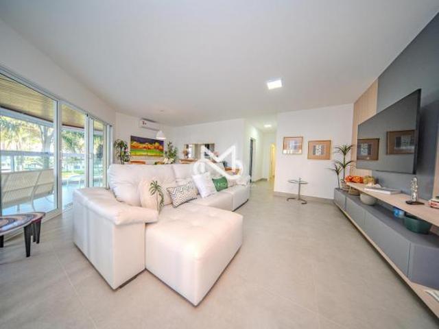 Apartamento à venda no Módulo 08 da Riviera de São Lourenço
