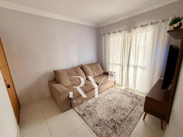 Apartamento à venda no Monte Zurich Parque Industrial: 2 quartos, 1 suíte, 2 salas, 2 banheiros, 1 v