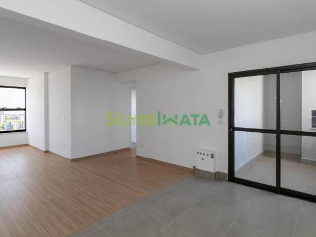 Apartamento à Venda no Morada do Park Próximo ao Parque do Ingá em Maringá