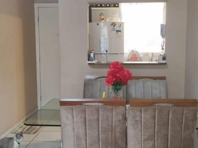 Apartamento à venda no Moradas do Campo, Curitiba PR, Fazendinha: 3 quartos, 1 suíte, 2 salas, 2 ban