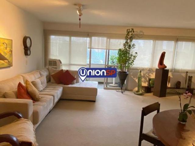 Apartamento à venda no Morumbi