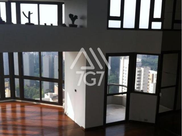 APARTAMENTO à VENDA NO MORUMBI