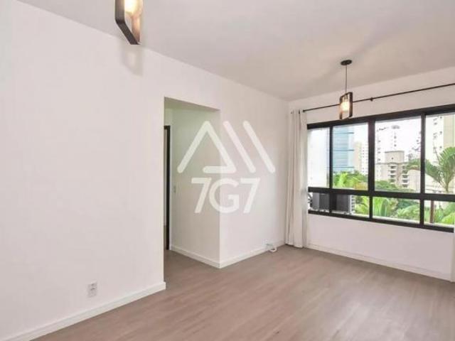 APARTAMENTO À VENDA NO MORUMBI