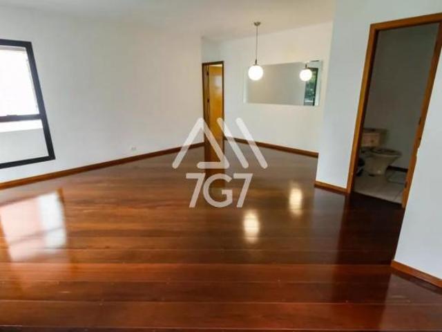 APARTAMENTO À VENDA NO MORUMBI