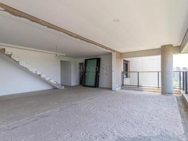 Apartamento à venda no Morumbi