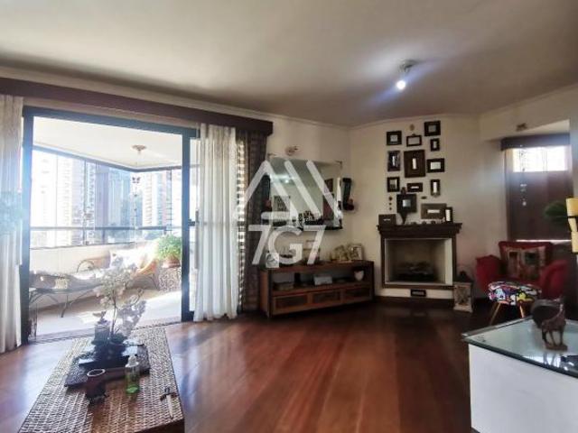 APARTAMENTO À VENDA NO MORUMBI