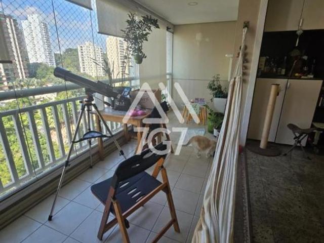 APARTAMENTO À VENDA NO MORUMBI