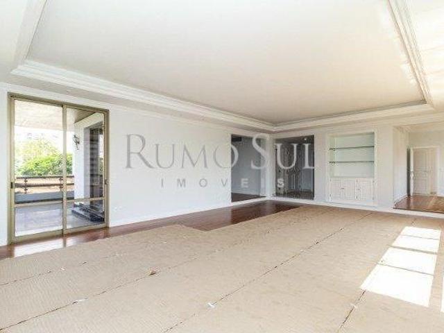 Apartamento à venda no Morumbi