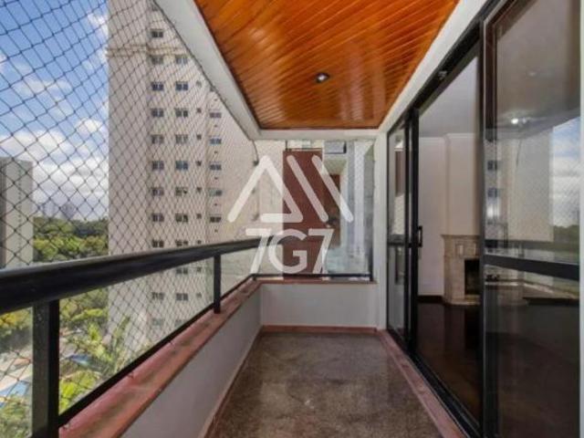 APARTAMENTO À VENDA NO MORUMBI