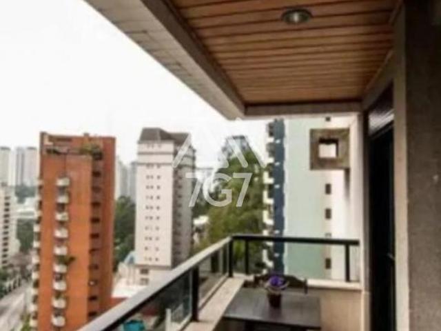 APARTAMENTO À VENDA NO MORUMBI