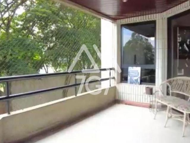 APARTAMENTO À VENDA NO MORUMBI
