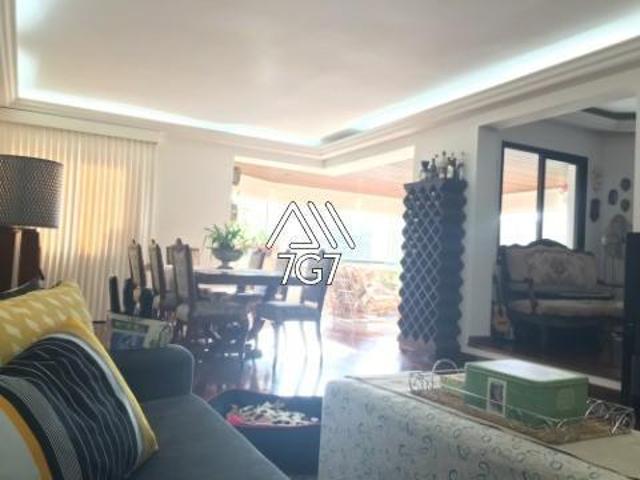 APARTAMENTO À VENDA NO MORUMBI