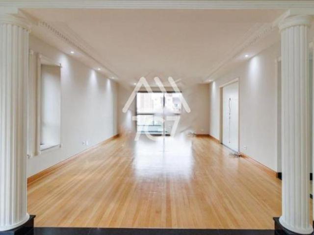 APARTAMENTO A VENDA NO MORUMBI