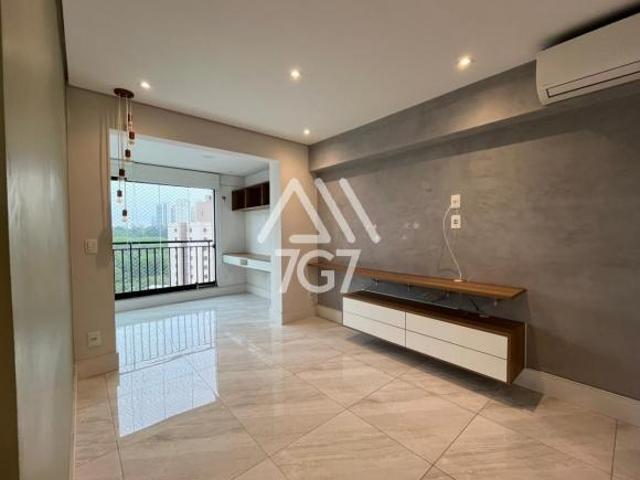 APARTAMENTO À VENDA NO MORUMBI