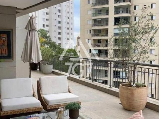 APARTAMENTO À VENDA NO MORUMBI