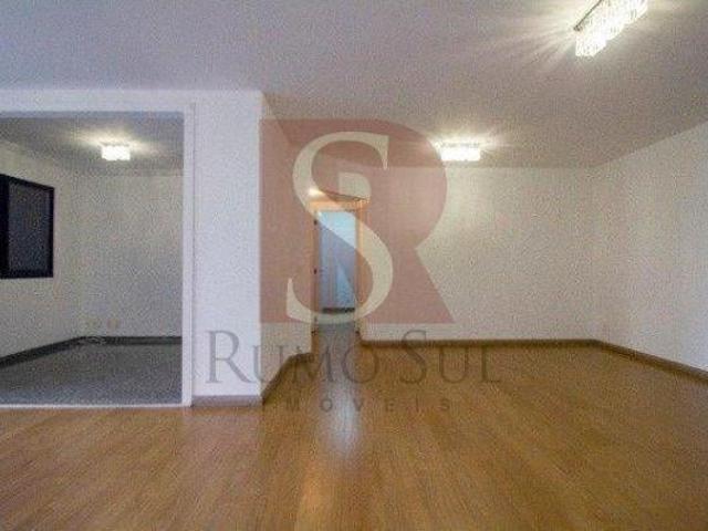 Apartamento à venda no Morumbi