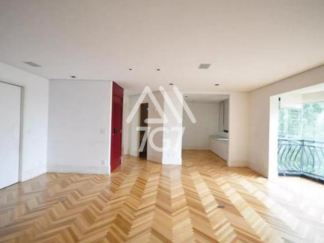 APARTAMENTO À VENDA NO MORUMBI