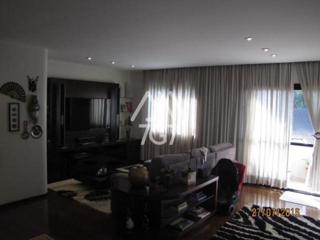 APARTAMENTO À VENDA NO MORUMBI
