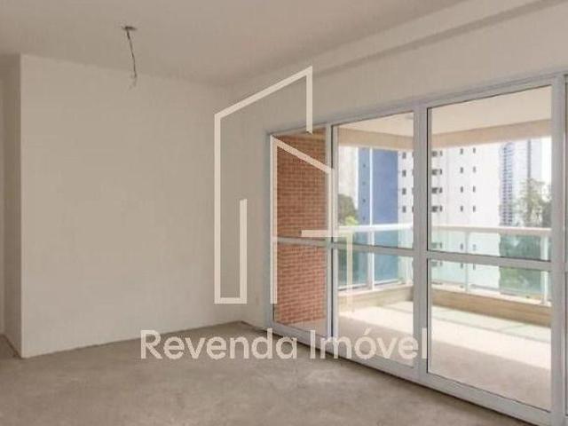 Apartamento à venda no Morumbi com 104m², 2 quartos e 2 vagas
