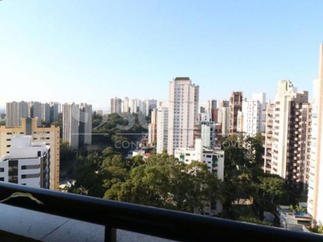 Apartamento á Venda no Morumbi com 226m², 4 quartos sendo 4 suítes, 4 vagas