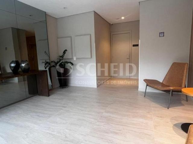 Apartamento á Venda no Morumbi com 62m², 2 quartos sendo 1 suíte, 1 vaga