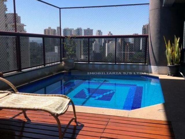 Apartamento à venda no Morumbi quatro quartos