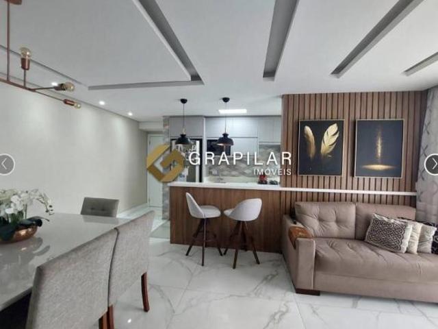 Apartamento à Venda no Novo Mundo