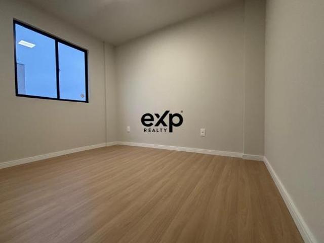 Apartamento à venda no Ouro Fino, em São José dos Pinhais 02 dormitórios 48m² privativos 4º anda