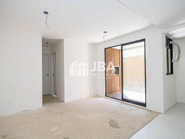 Apartamento à venda no Atuba