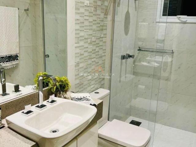 Apartamento à venda no Adhara, com 3 dormitórios, 245m2, 2 vagas de garagem