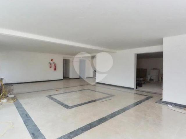 Apartamento à venda no Água Verde, Curitiba