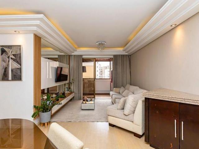 Apartamento à Venda no Água Verde Curitiba