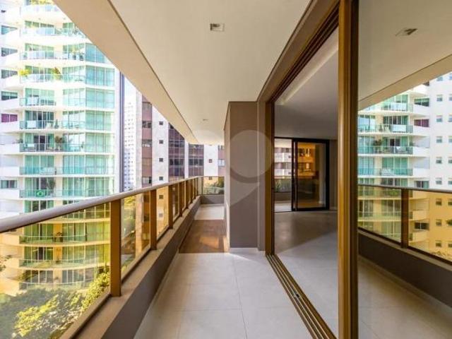 Apartamento à venda no Água Verde, Curitiba