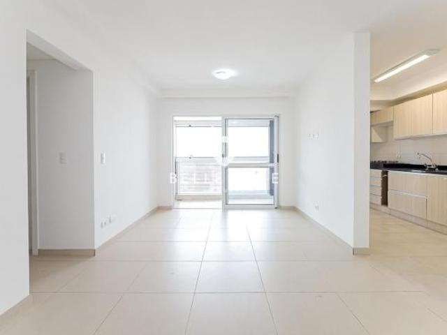 Apartamento à venda com 2 quartos 1suíte e 1 vag