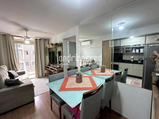 Apartamento à venda no Alameda Europa, todo planejado, com 2 quartos, sacada com skin glass e lazer