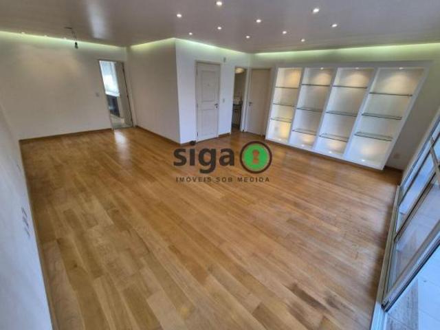 Apartamento a venda no Alto da Boa Vista com 4 quartos