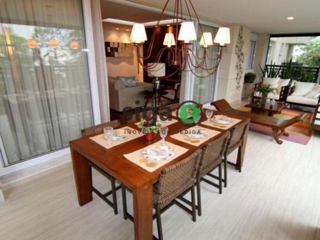 Apartamento a venda no Alto da Boa Vista com 4 quartos