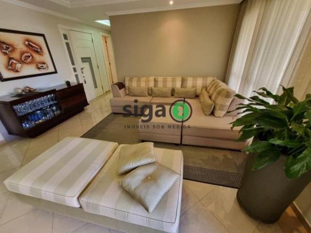 Apartamento a venda no Alto da Boa Vista com 4 quartos