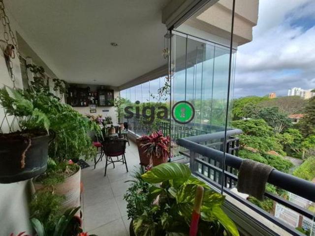Apartamento a venda no Alto da Boa Vista com 3 quartos