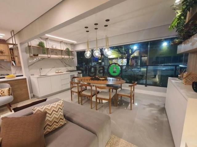 Apartamento à venda no Alto da Boa Vista com 3 quartos