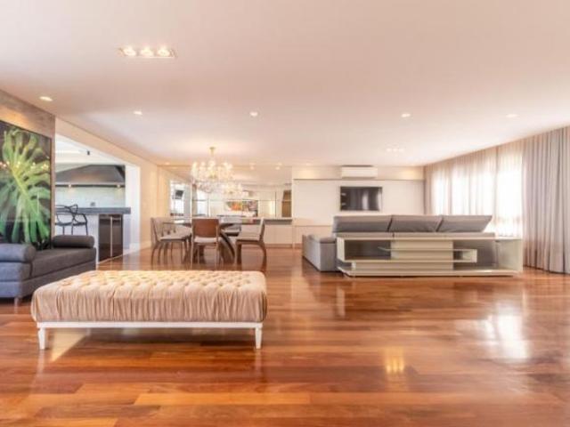 Apartamento à venda no Alto da Boa Vista São Paulo