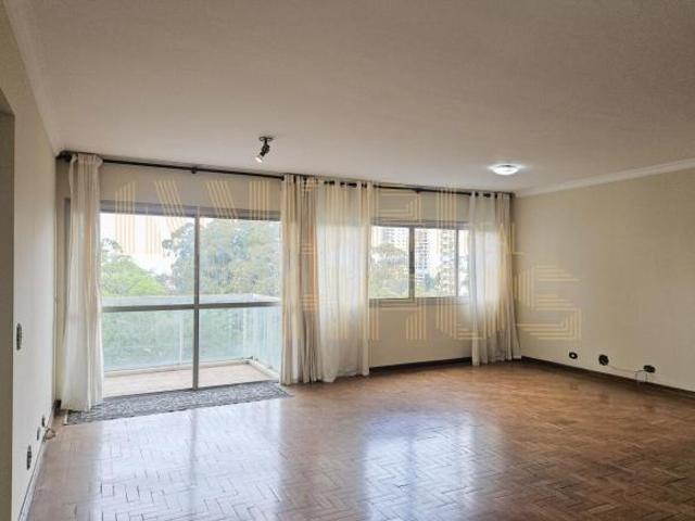 Apartamento à venda no Alto da Boa Vista | 4 quartos