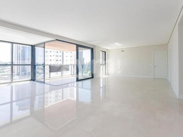 Apartamento à venda no Alto da Glória