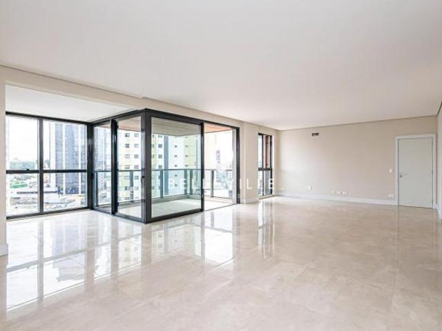 Apartamento à venda no Alto da Glória, 3 quartos