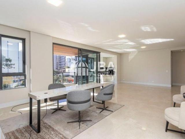 Apartamento à venda no Alto da Glória
