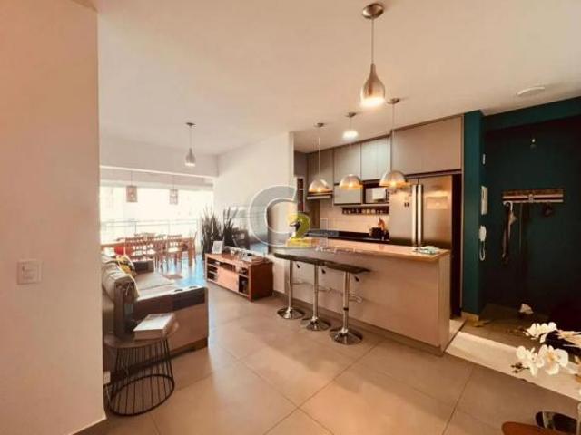 Apartamento à venda no Alto da Lapa com 2 quartos, sendo 1 suíte e 2 vagas