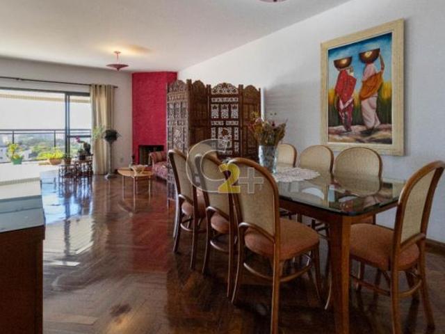 Apartamento à venda no Alto da Lapa com 4 suítes e 4 vagas