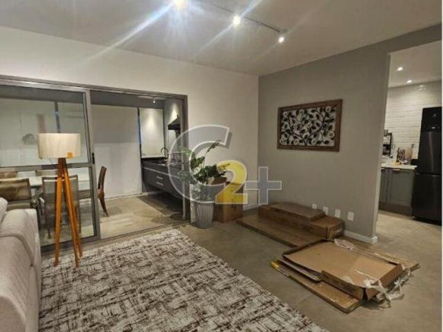 Apartamento à venda no Alto da Mooca, 3 suítes e 2 vagas de garagem